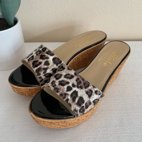 Callisto | Shoes | New Callisto Of California Cheetah Print Wedge ...